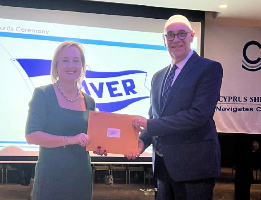 Methanol-Fueled Ultramax Bulk Carrier receives ABS approval